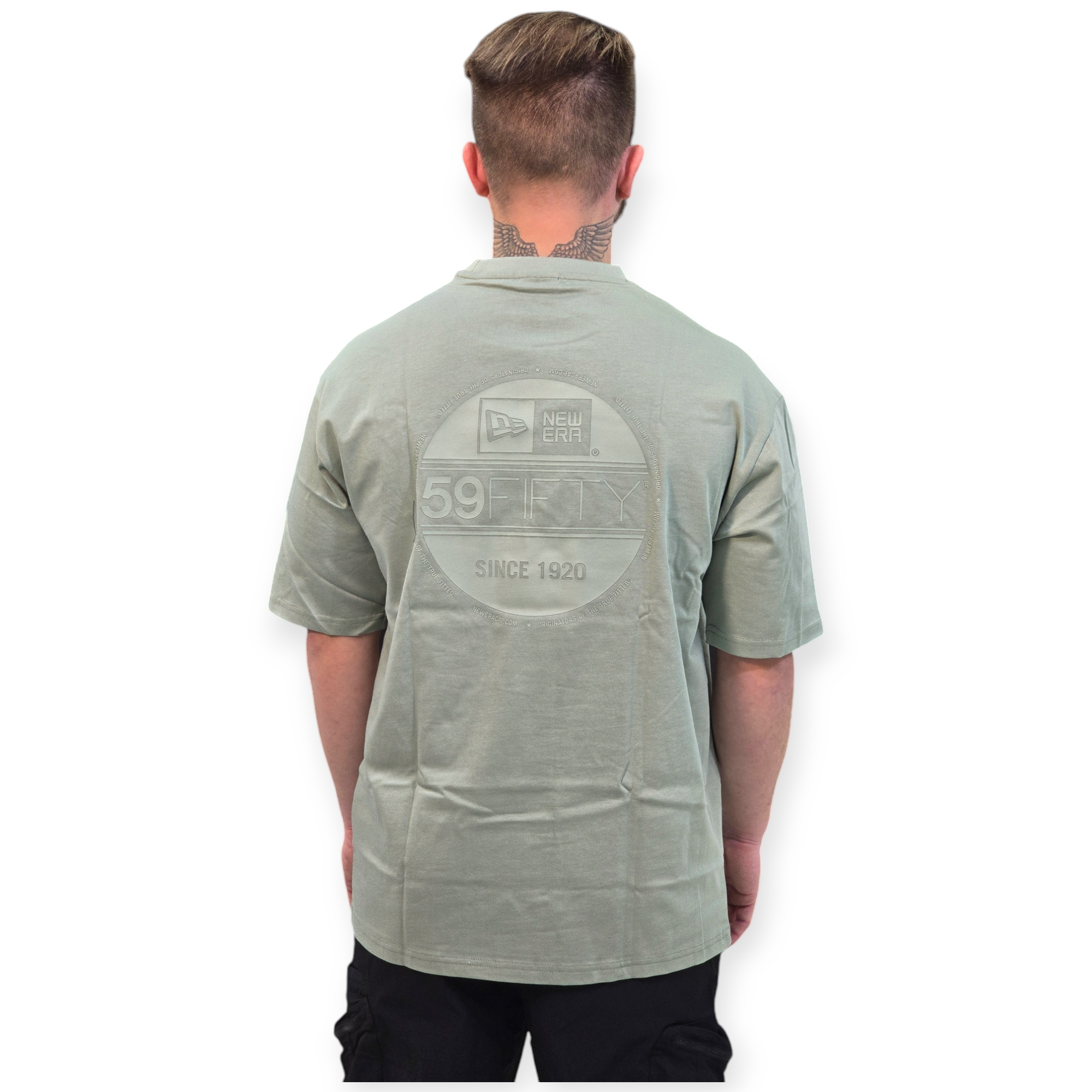 חולצה NEW ERA STICKER OVERSIZE TEE - ZICO Fashion